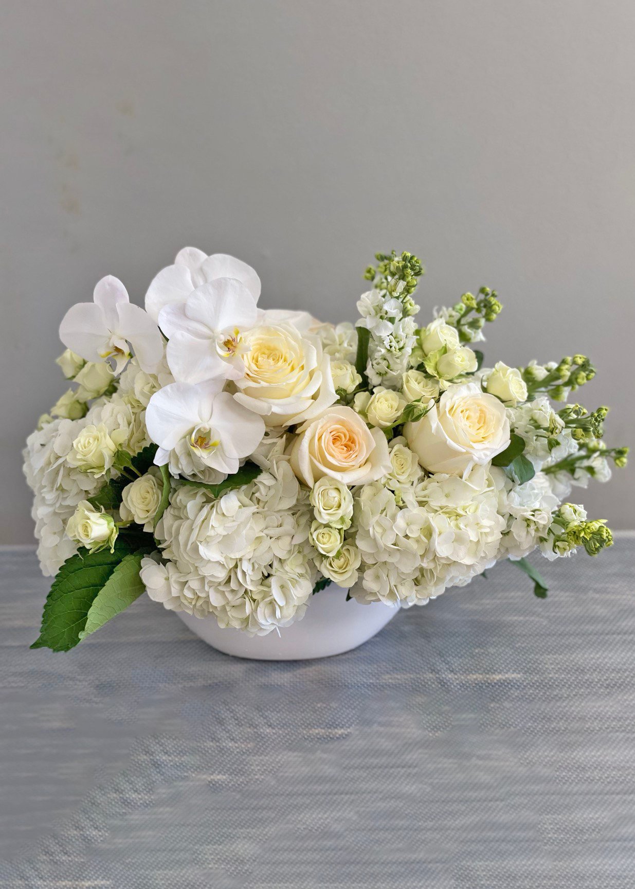 La Bella: roses, orchids and hydrangeas - Viva Flowers of Boca Raton